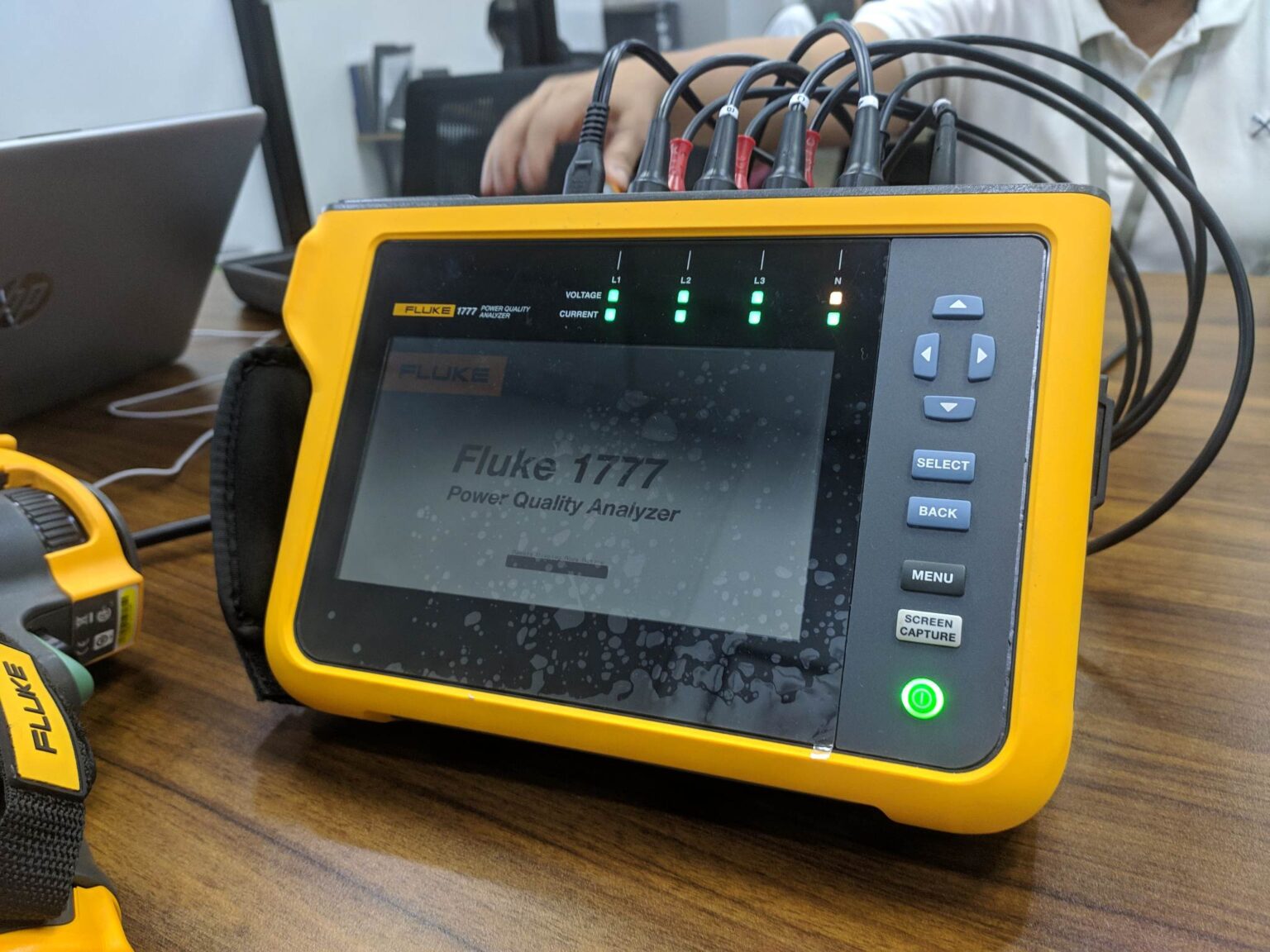 Vega Energy Services checking the Fluke Measurement Tools for Energy Management - Vega Energy ...